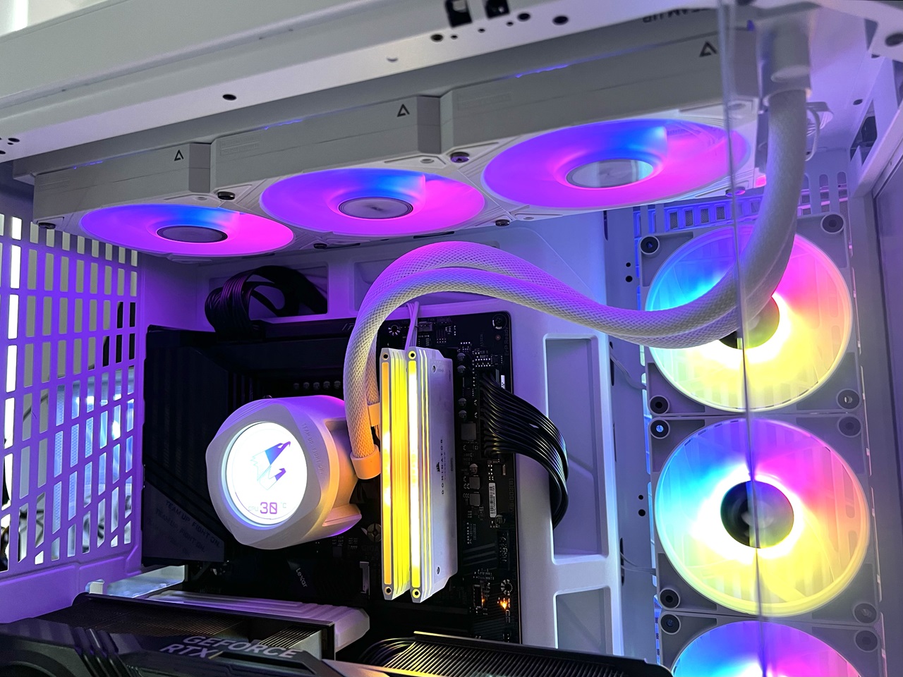 Prize Giveaway #187 – Win a Gigabyte AORUS WATERFORCE X II 360 ICE ...